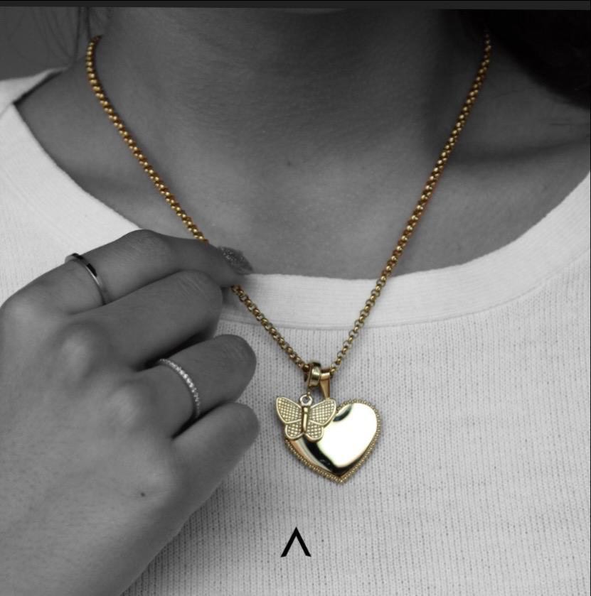 ACIUM: Mucho más que tendencia en joyería, la llegada a Miami y su ...